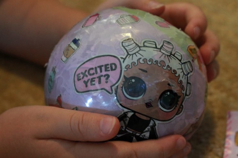 7 Layers Of Tiny Fun With L.O.L Surprise Dolls #Review - British ...